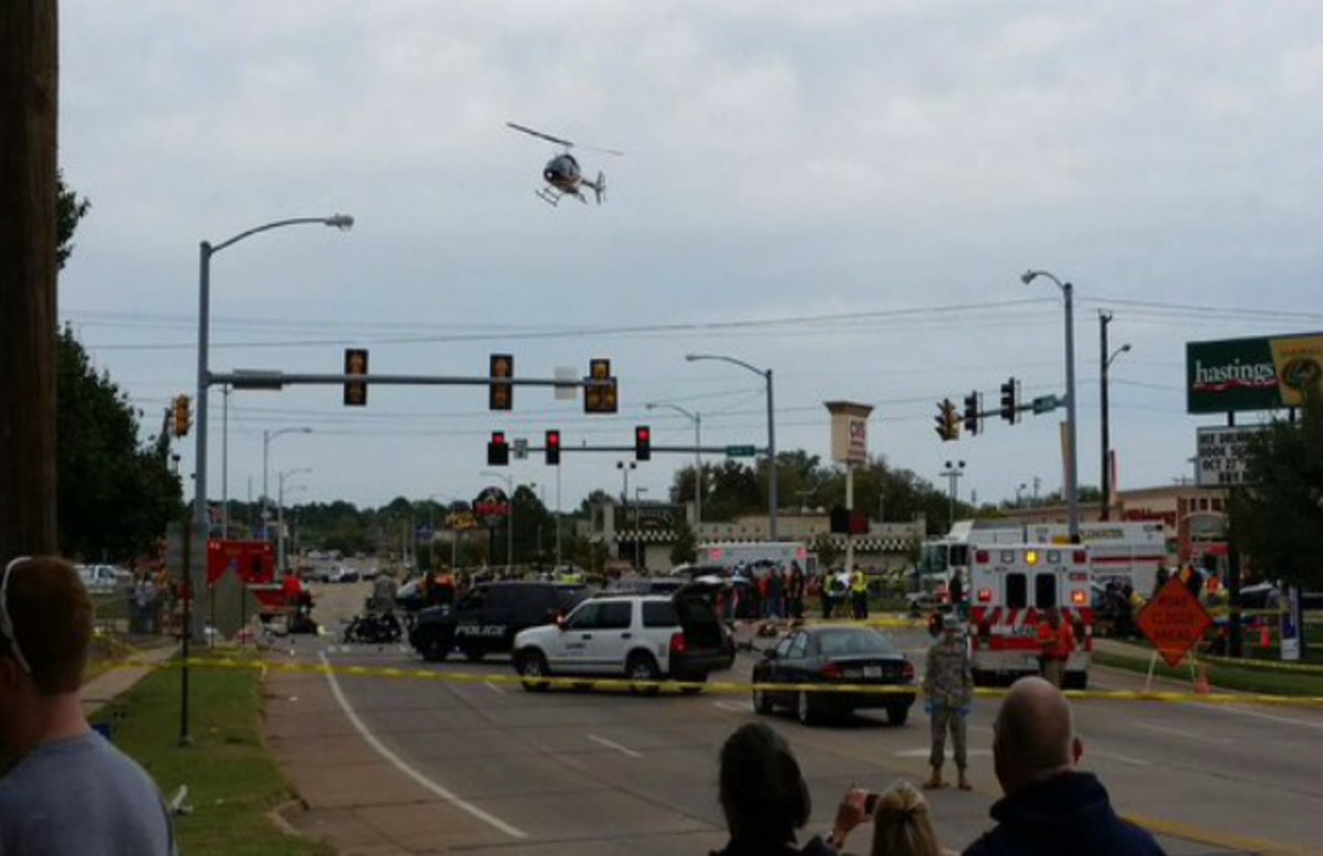 Drunk Driver Slams Into Oklahoma State Football Homecoming Parade ...