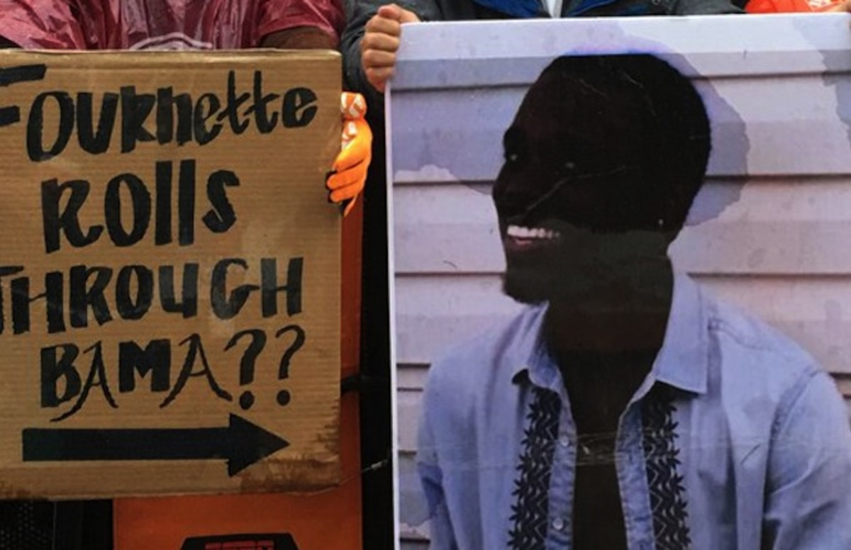 Here Are Some of the Best Signs From ESPN’s “College GameDay” | Complex