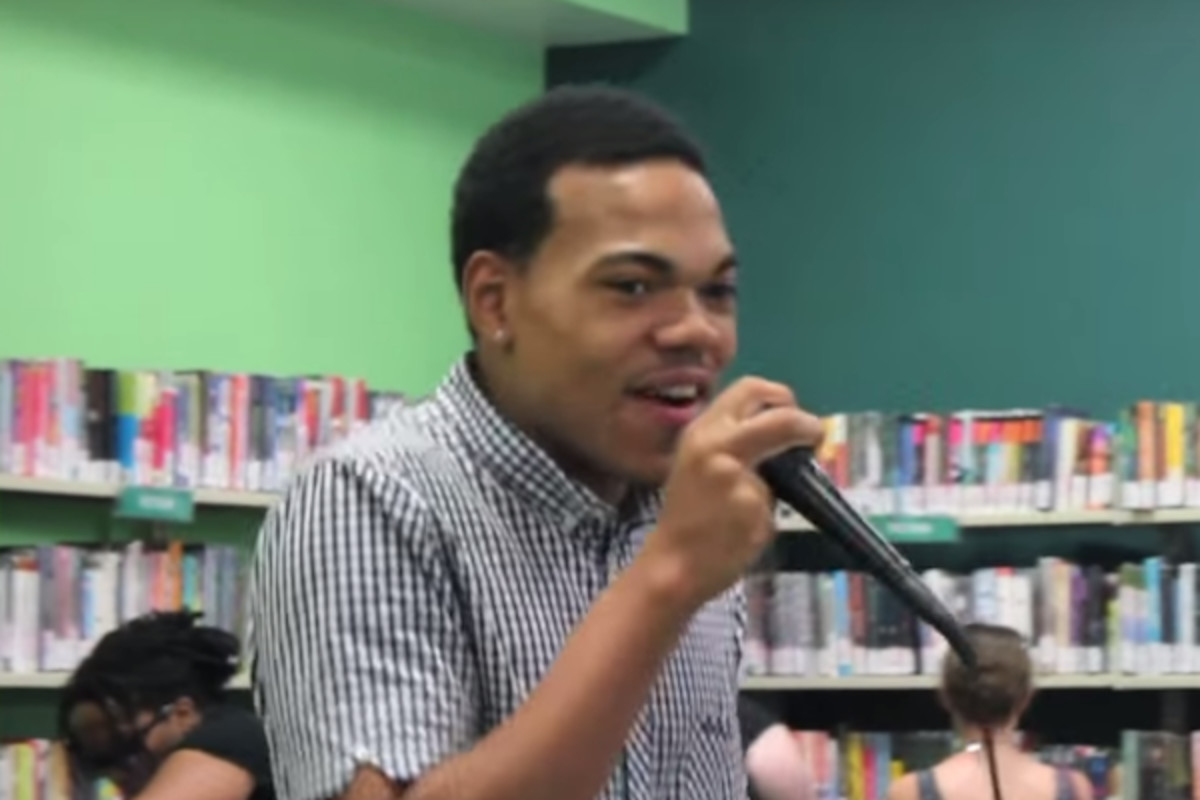 Watch a 17-Year-Old Chance The Rapper Perform At An Open Mic | Complex