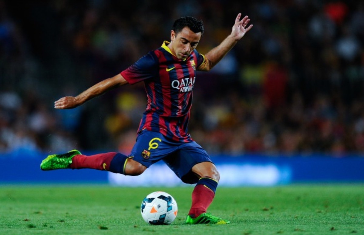 Barcelona’s Xavi Is Passing Up NYC and Qatar to Stay in Spain | Complex
