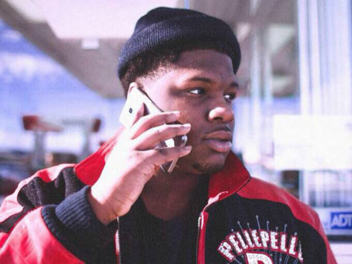 PREMIERE: Wisconsin Rapper Ra’Shaun Shows Gift For Melody on “What’s Up ...