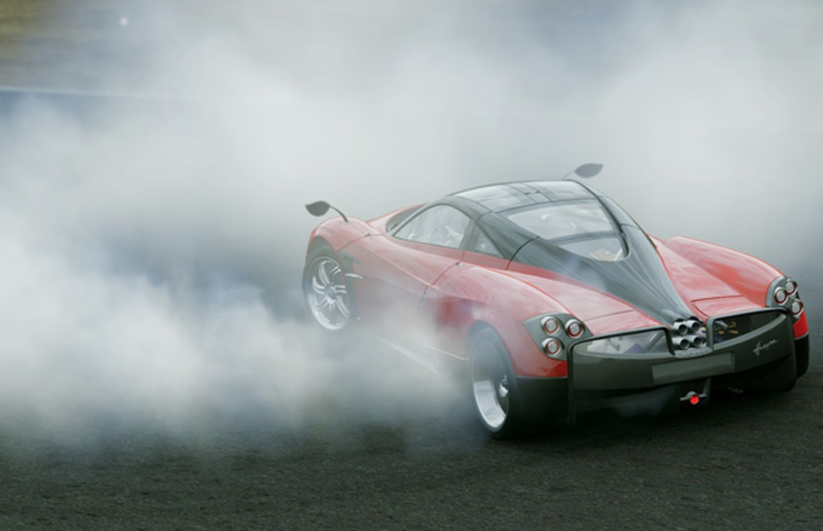 New Project CARS Trailer Looks Better Than Actual Racing | Complex