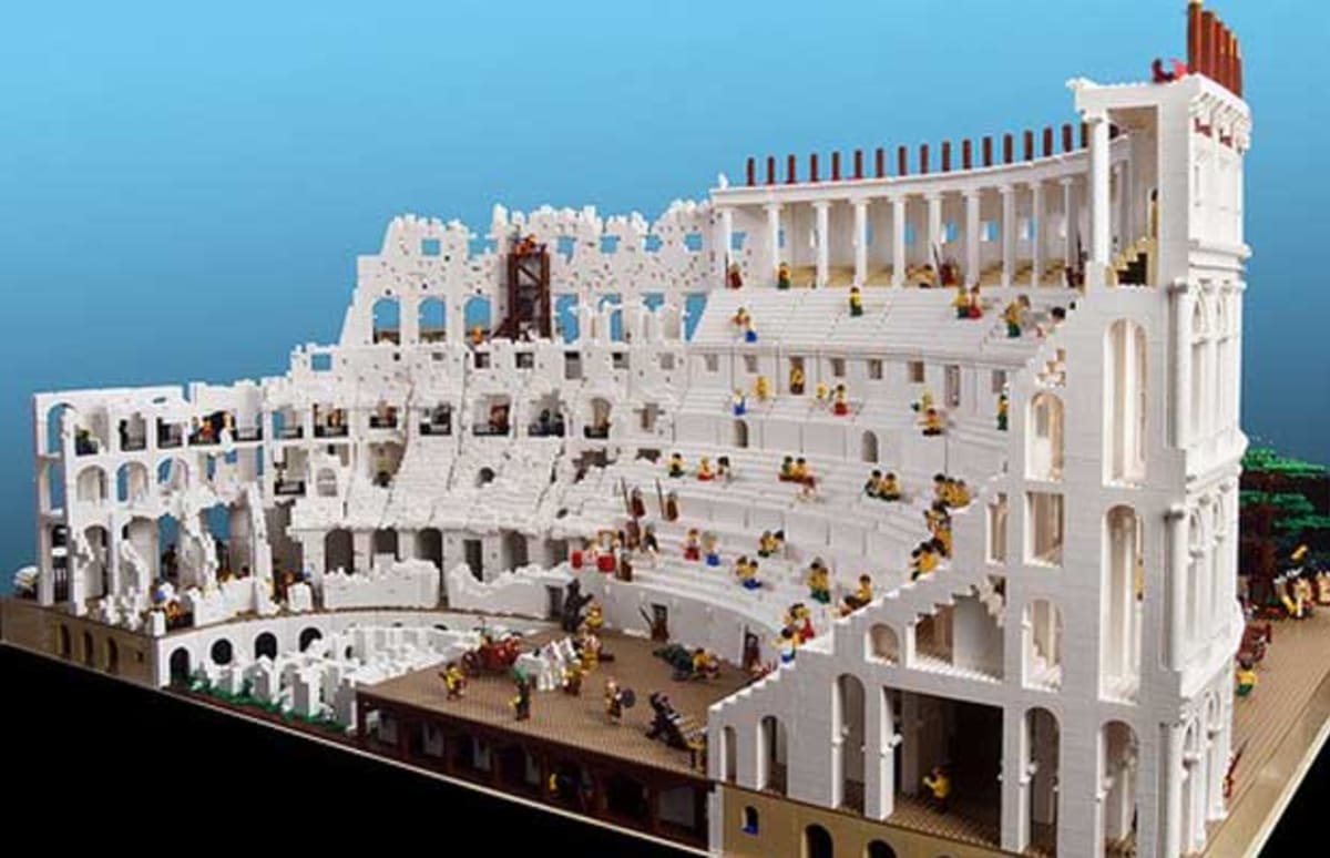 Architect Builds LEGO Model Of Roman Colosseum | Complex