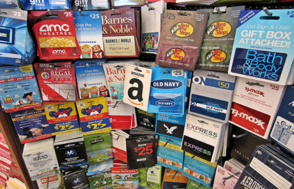 Facebook Launches its Own Line of Gift Cards | Complex