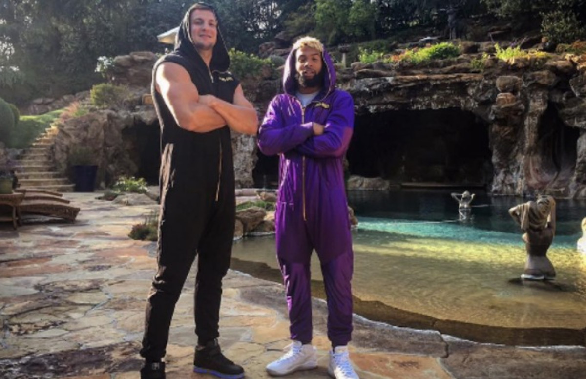 Rob Gronkowski Reveals How He Ended Up Hanging Out at Drake’s Pool ...