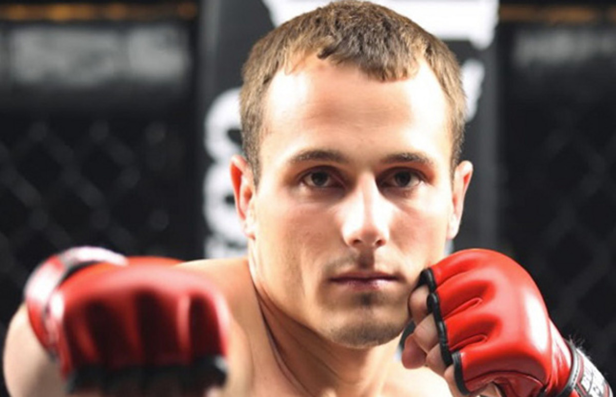 Ufc Ultimate Fighter Contestant Dakota Cochrane Confesses To Past