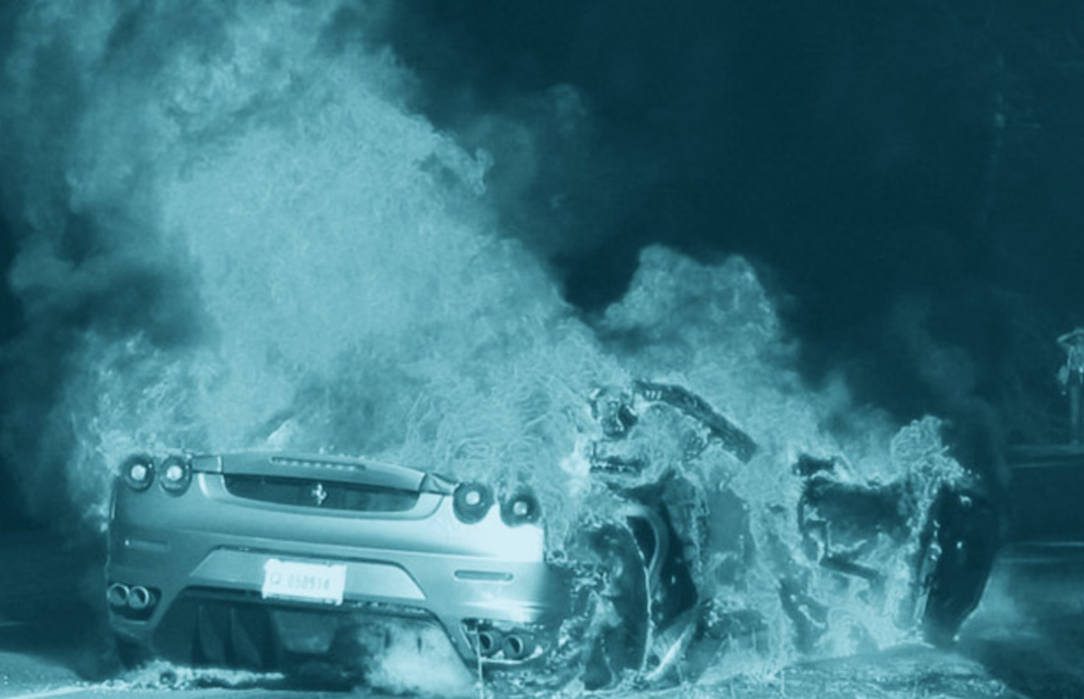 Gallery: 25 Pictures of Supercars on Fire | Complex