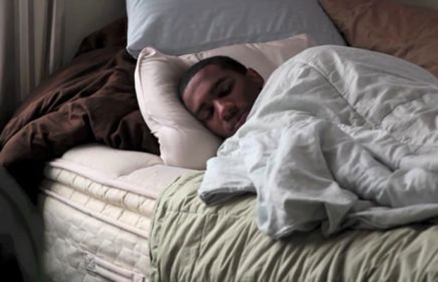Gallery: 25 Pictures of Rappers Sleeping | Complex