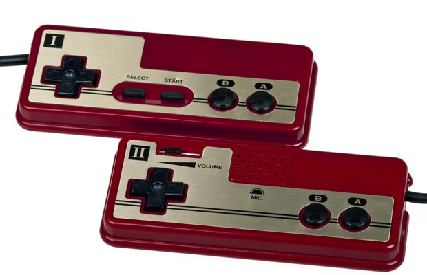 Famicom Gamepad - The Evolution of the Nintendo Controller | Complex