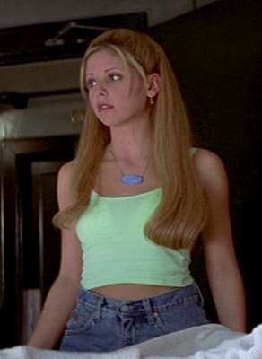 Sarah Michelle Gellar as Helen Shivers in I Know What You Did Last ...