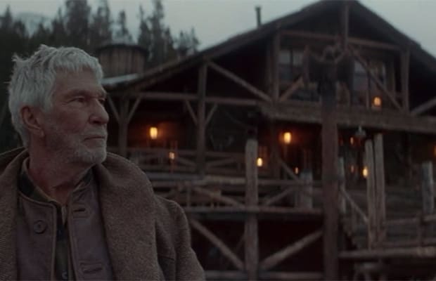 5. THE EDGE (1997) - The 15 Coolest Cabins In Movies | Complex