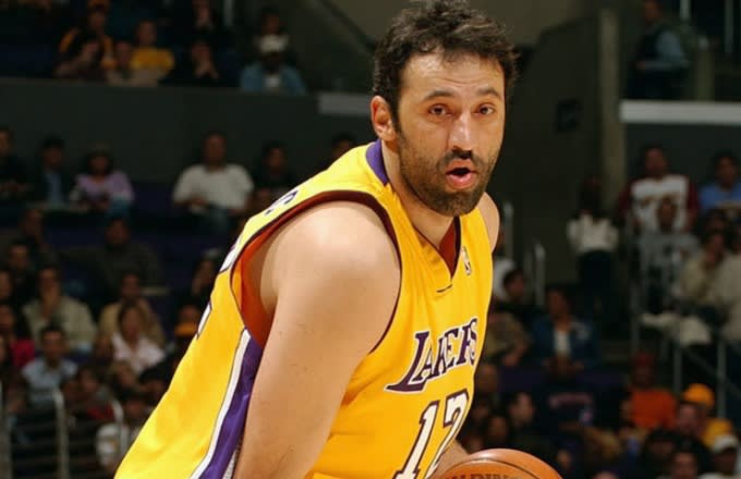 Vlade Divac - Where Are They Now? The 2004-05 Los Angeles Lakers | Complex