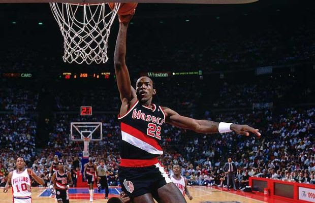 Clyde Drexler - The Greatest Players to Never Win an NBA MVP | Complex