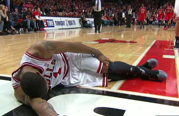 Derrick Rose Suffers Torn ACL; Out for Season | Complex
