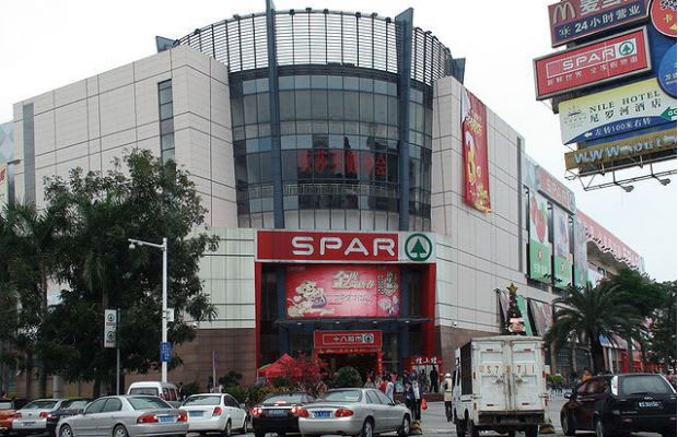 New South China Mall - The 50 Coolest Malls in the World | Complex