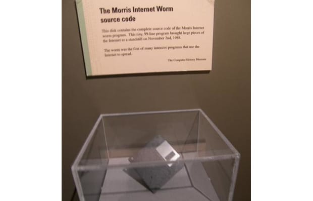 The Morris Worm - 10 Viruses That Nearly Broke the Internet | Complex