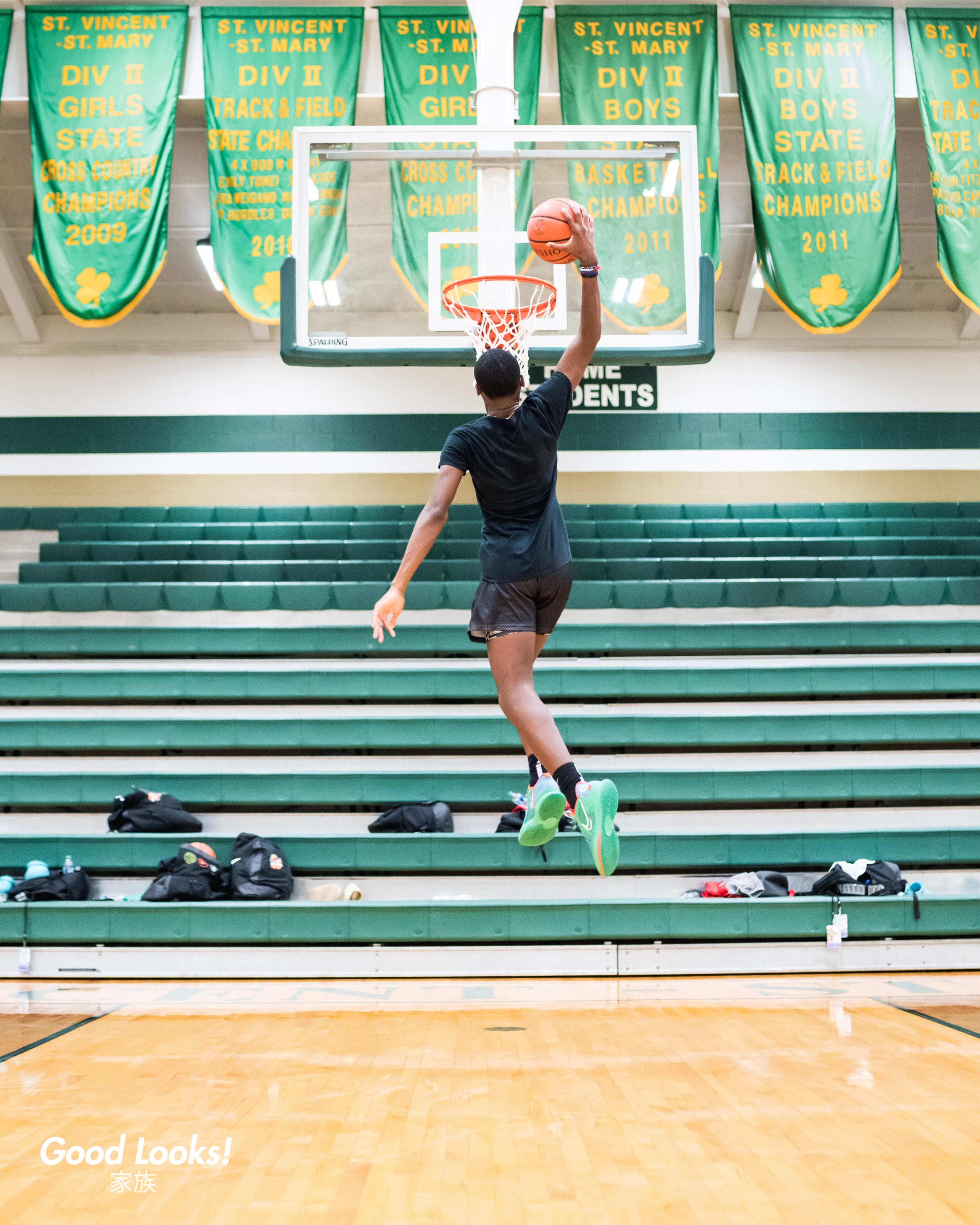 From the O’Neals to the James Family, Cameron Look Is Photographing the ...