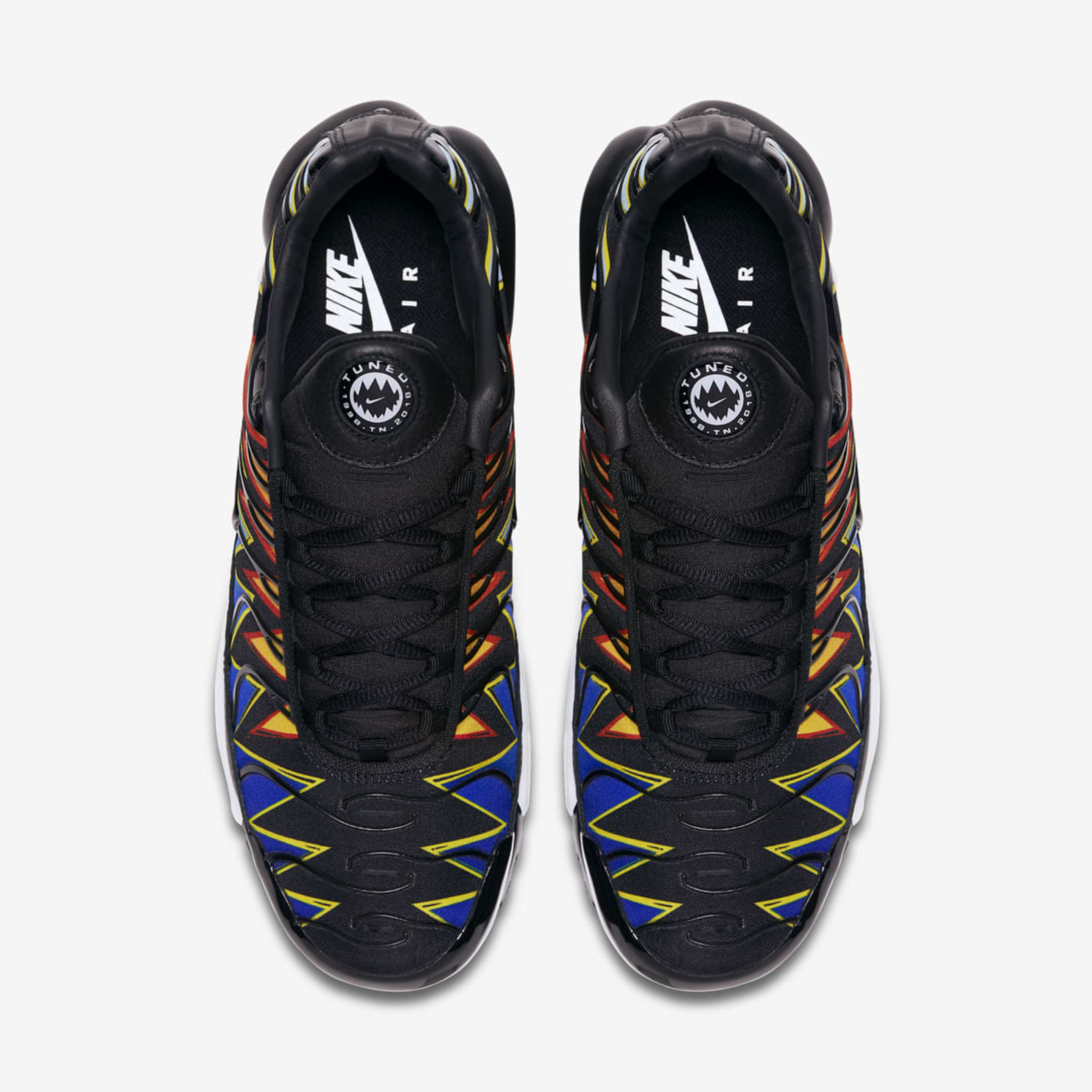 Nike Combines Two Original Colorways of the Air Max Plus TN