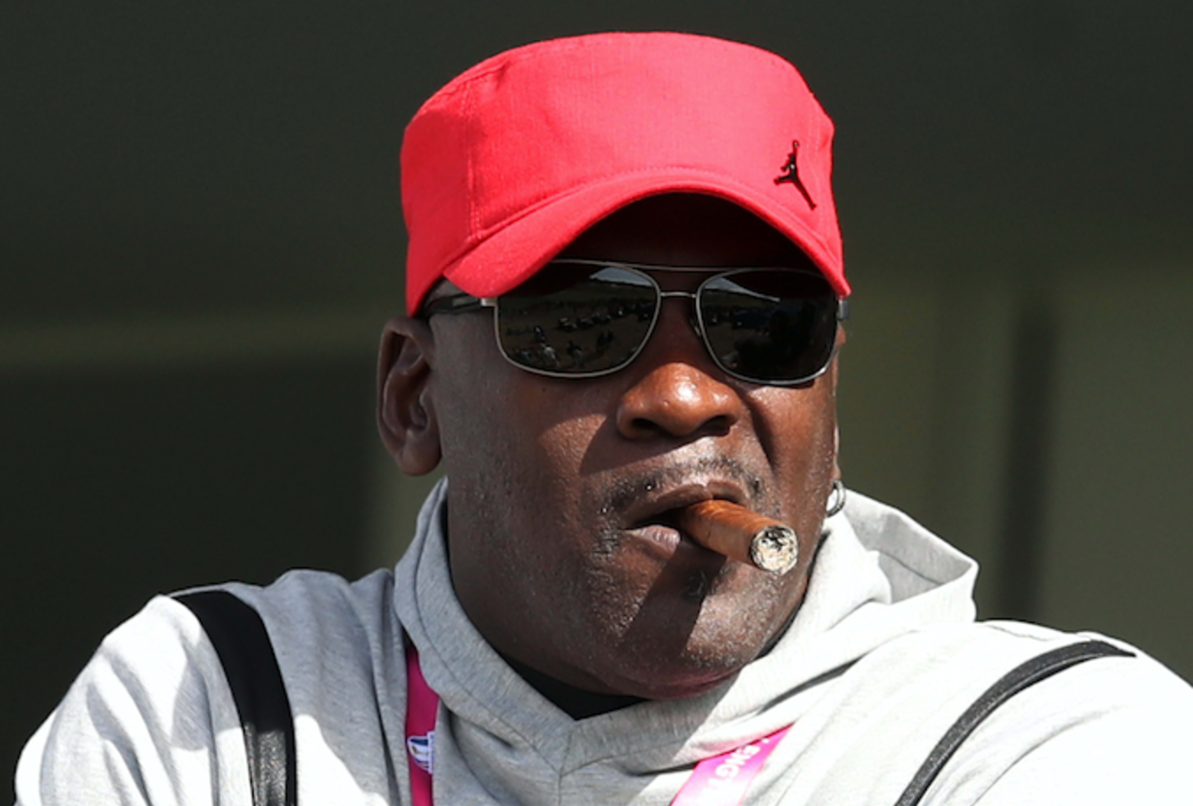 Michael Jordan Gives Perfect Response When Asked If He's More Impressed ...