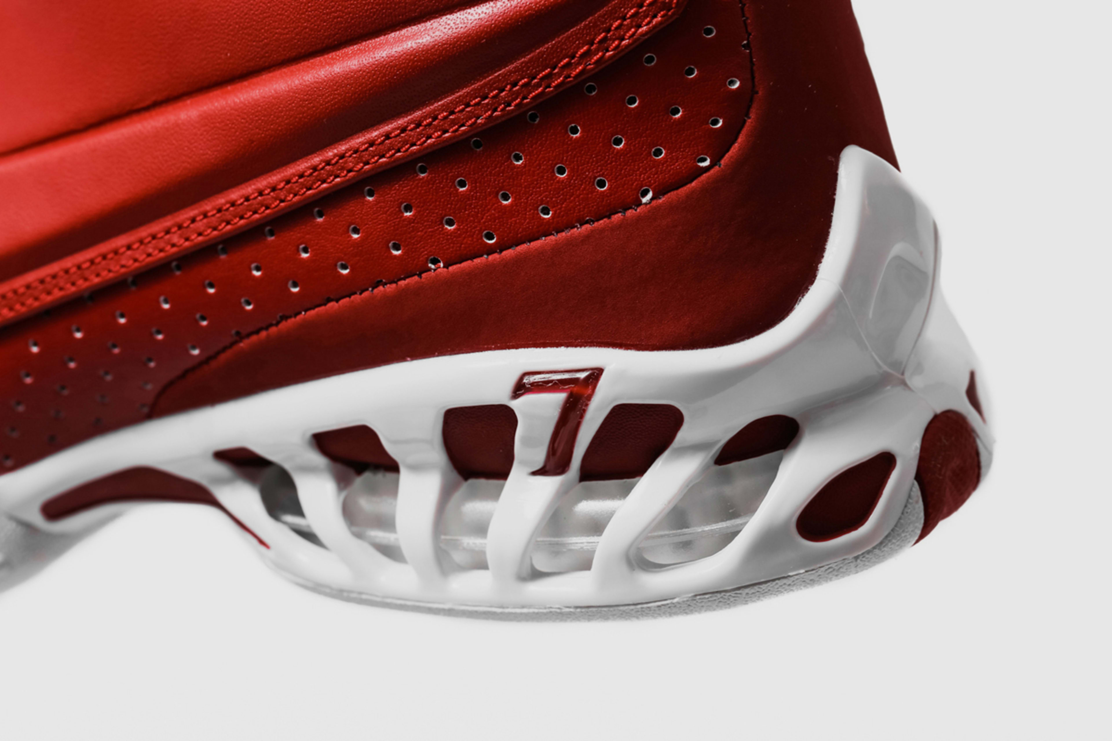 Michael Vick's Nike Sneakers Are Coming Back