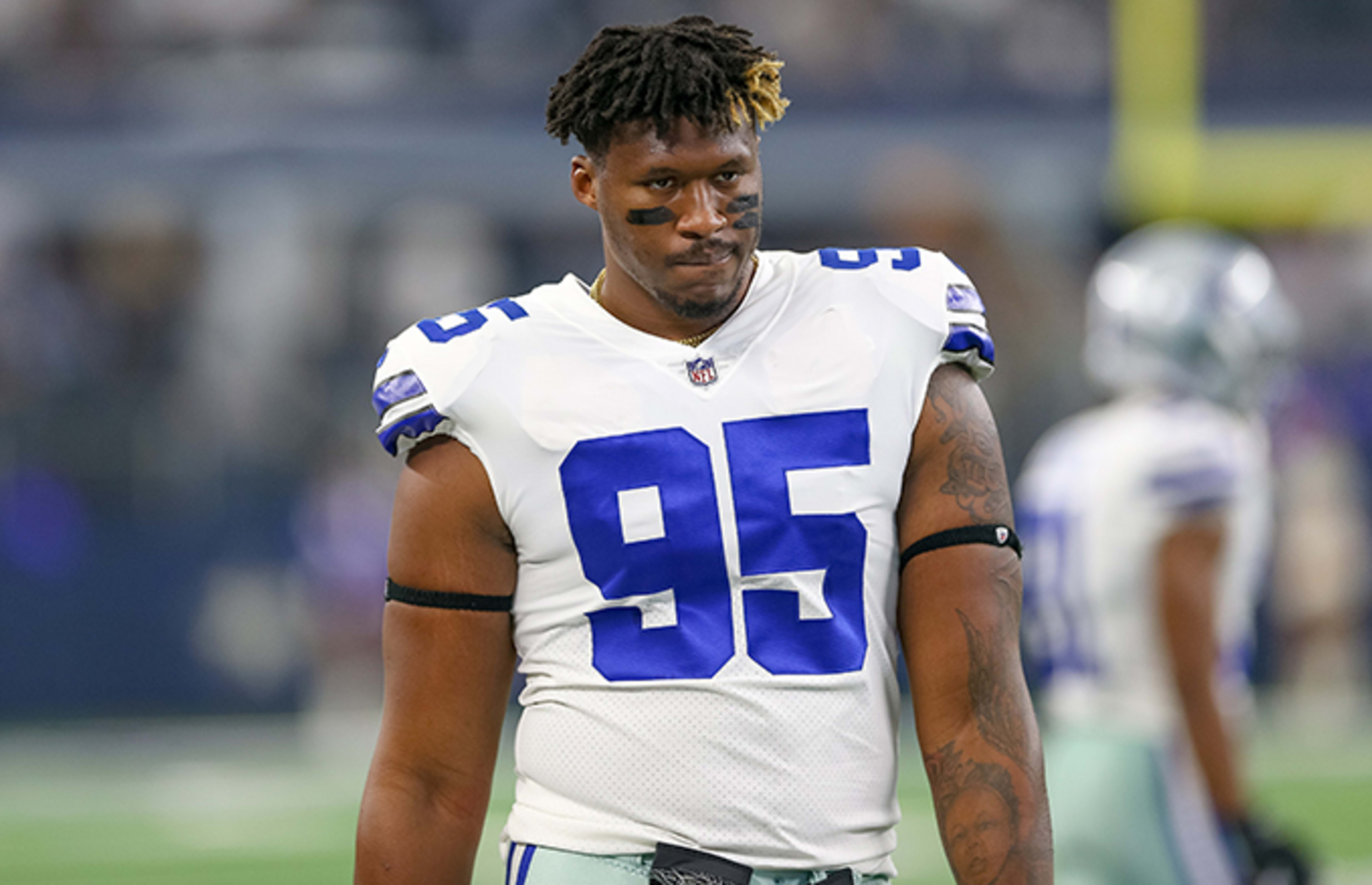 Dallas Cowboys' David Irving Announces Retirement While Smoking Weed on ...