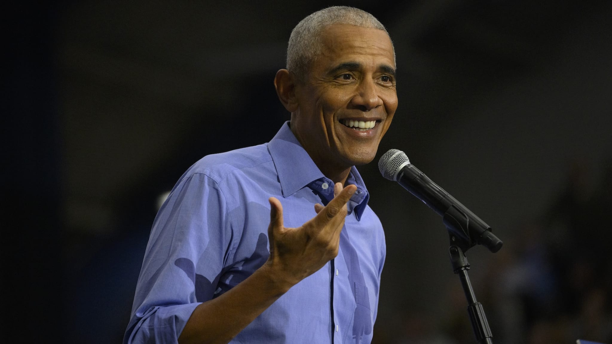 Barack Obama Names His All-Time NBA Starting Five