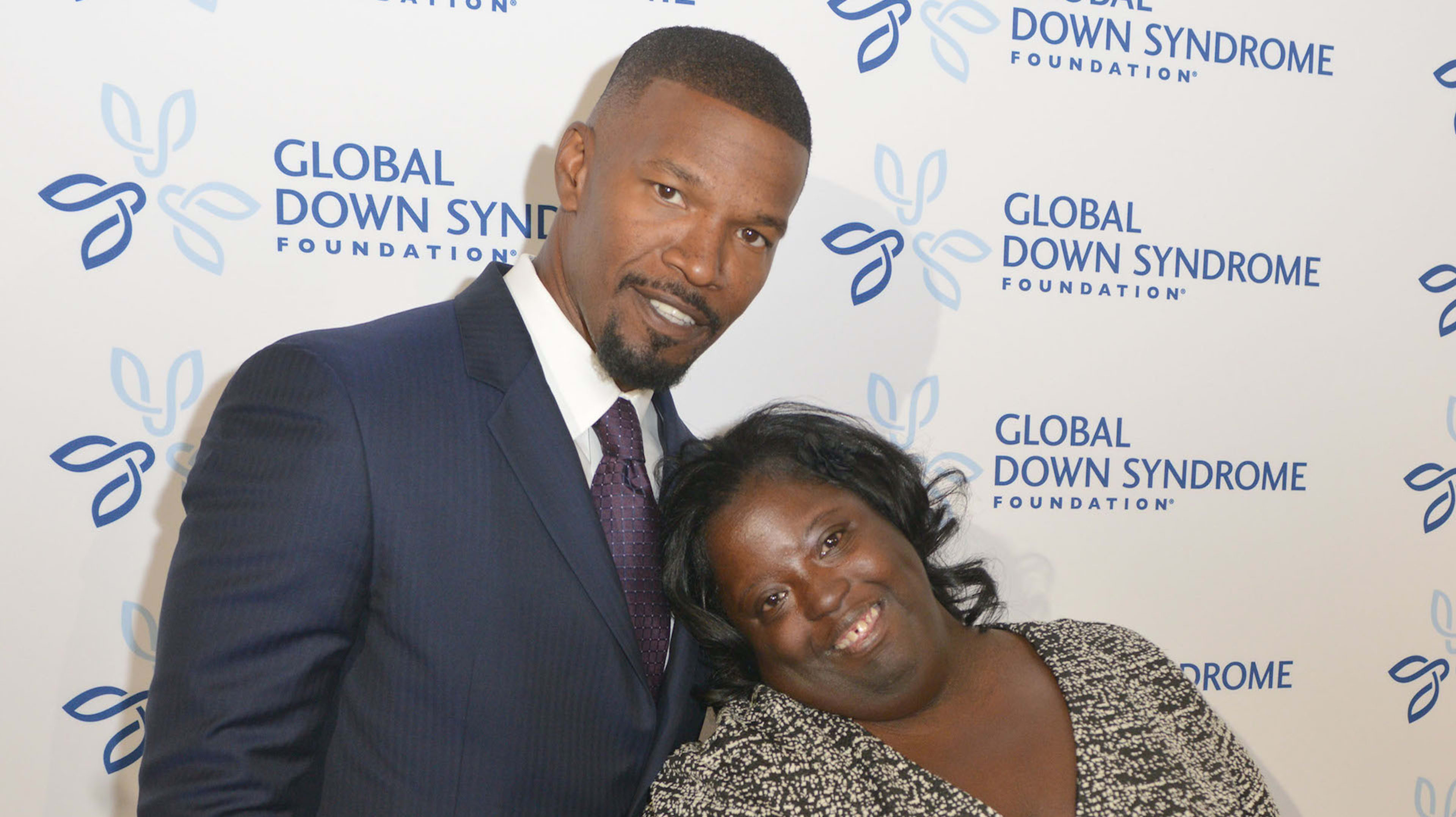 Jamie Foxx Pens Message Following Death of His Sister DeOndra: 'I Love ...