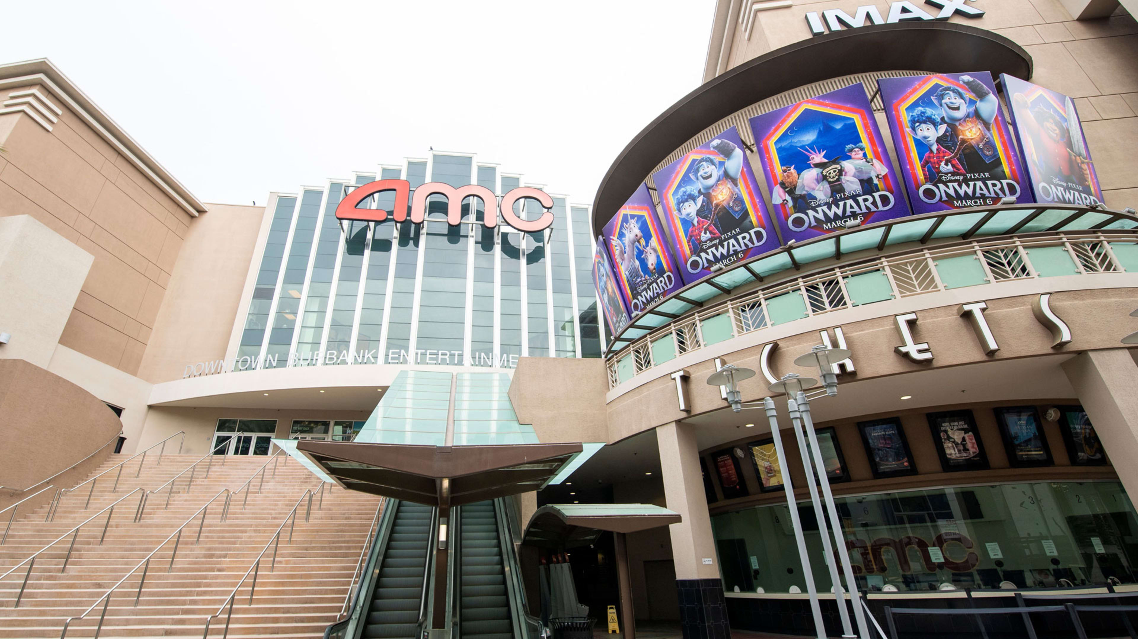 Universal and AMC Theatres Agree to Theatrical Releases Coming Out on ...