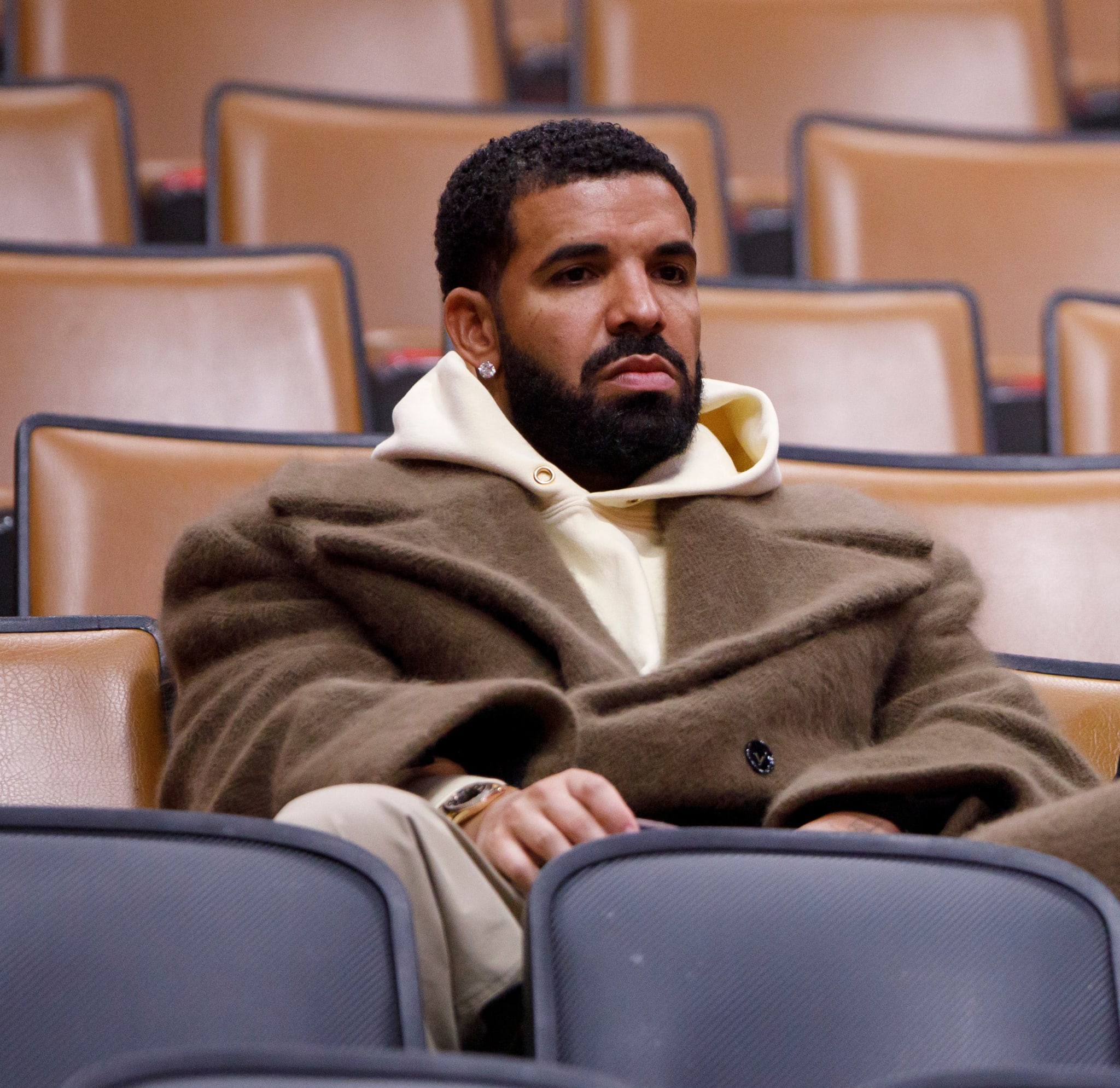 Rappers Beefing With Drake Right Now