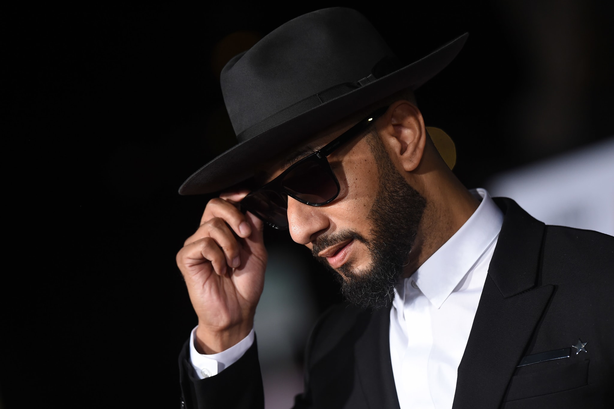 Swizz Beatz Tells All: The Stories Behind His Classic Rec...