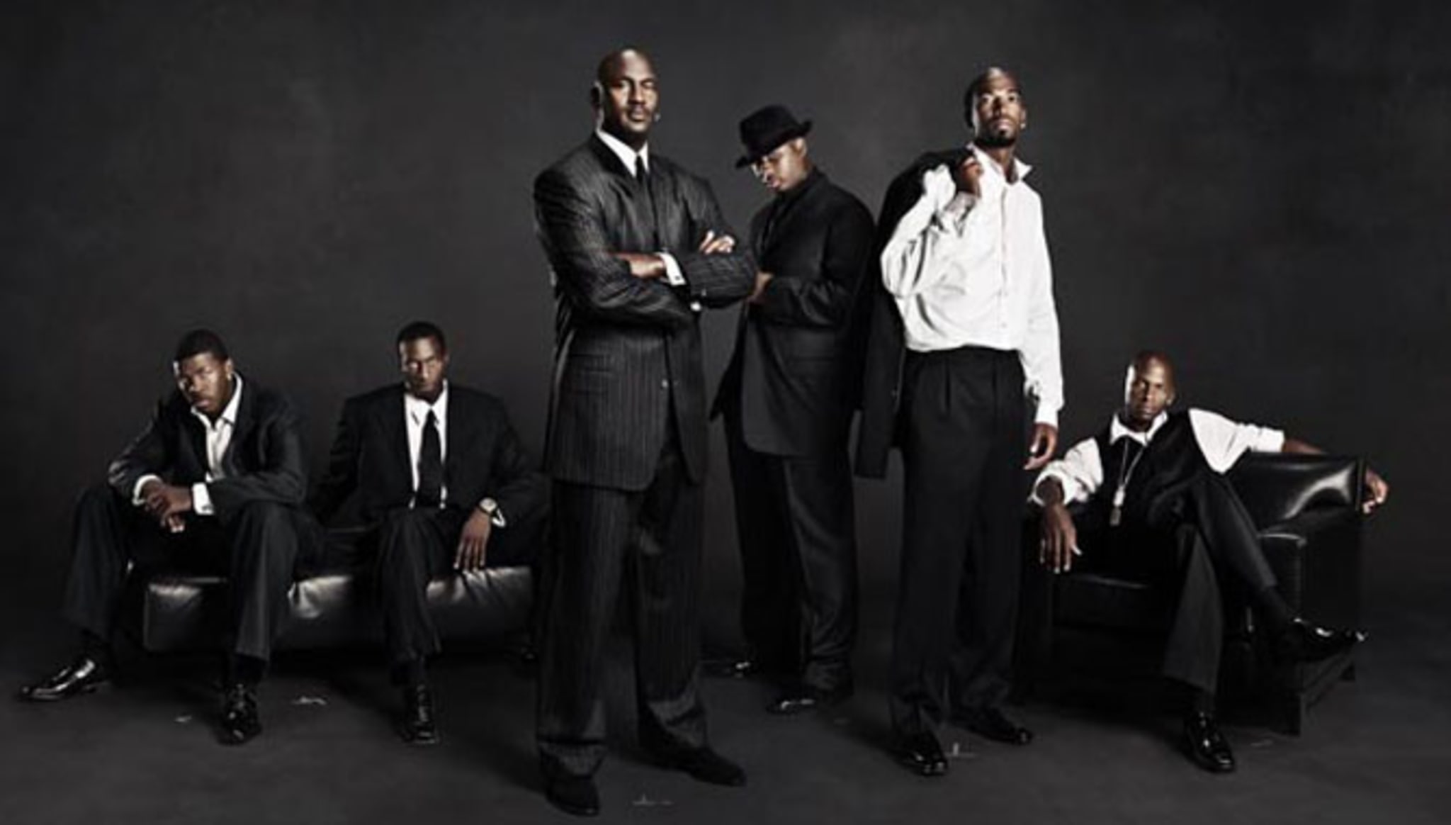 The 10 Best Team Jordan Models of All Time