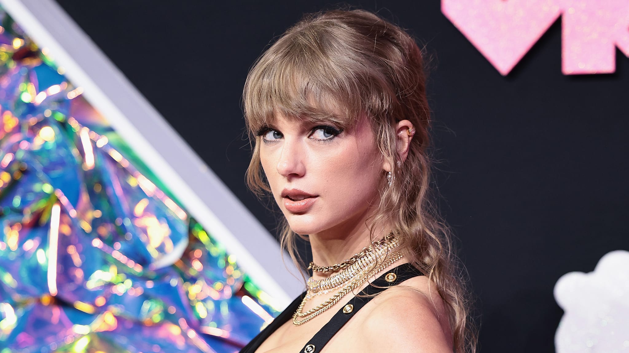 Taylor Swift's Viral 2023 MTV VMAs Moments