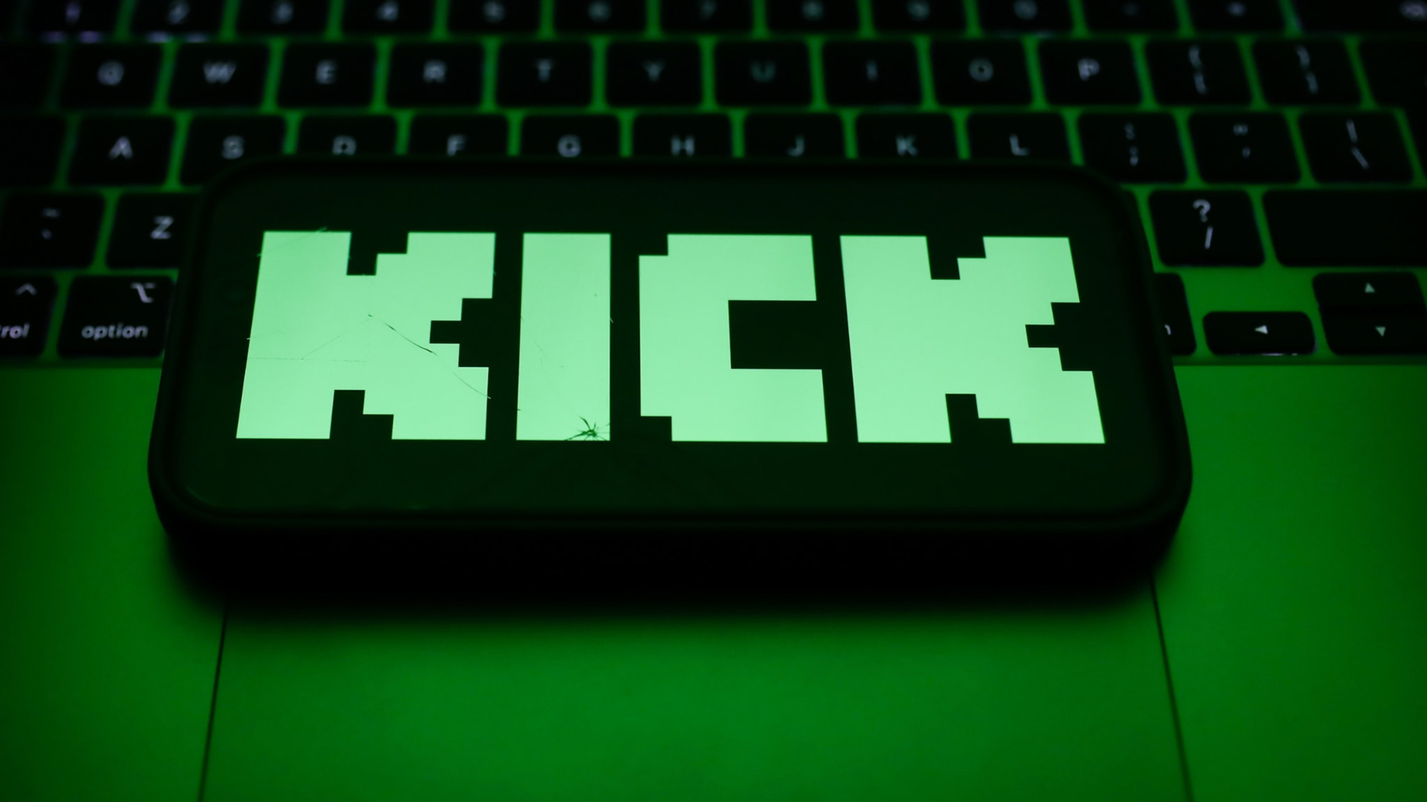 Kick Founder Bans Streamer Who Dine and Dashed on Homeles...