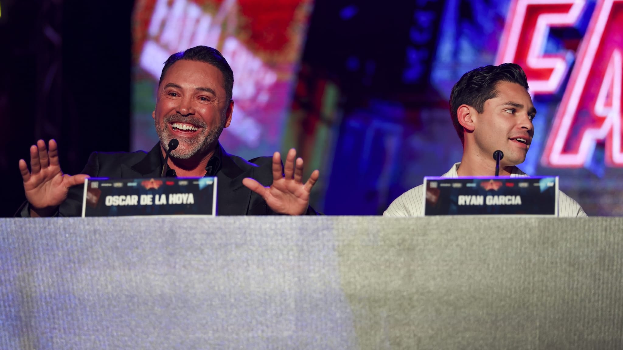 Ryan Garcia Jokingly Tells Oscar De La Hoya to Say 'Pause...