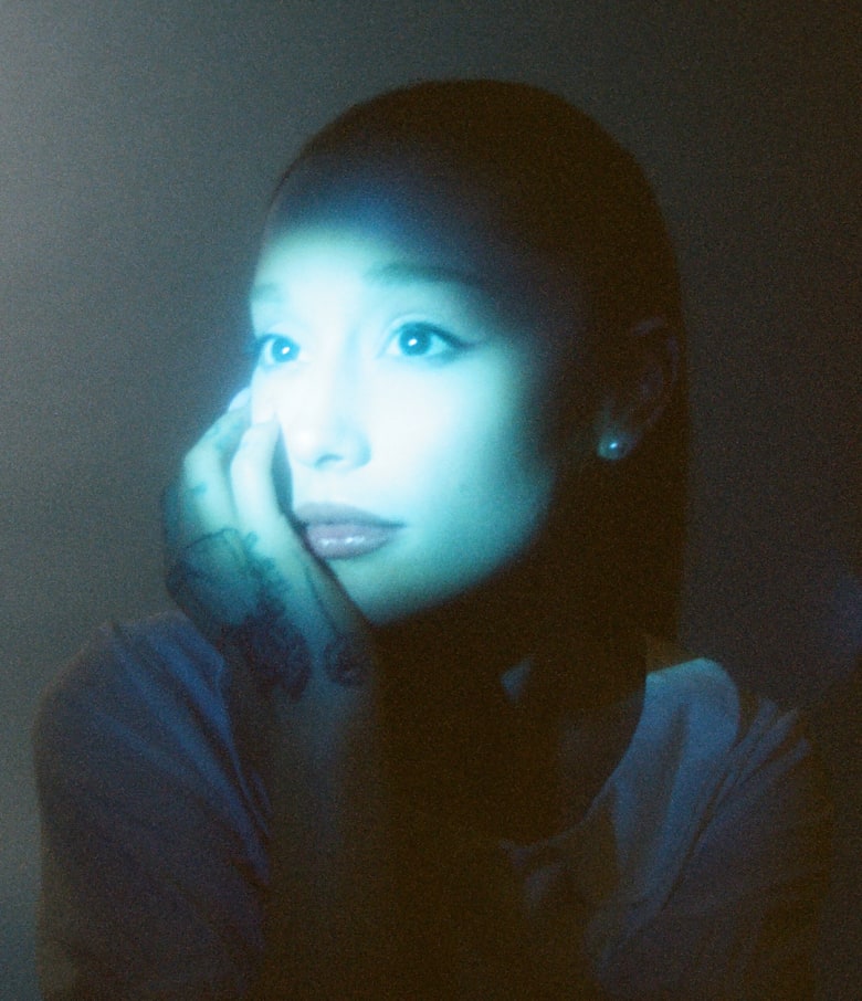 complex ariana grande