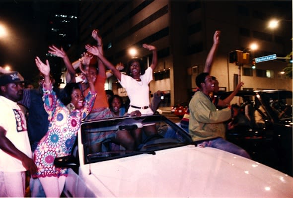 DISCUSSION THE ORAL HISTORY OF FREAKNIK.........