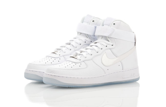 Nike Air Jordan 1 - The 10 Most Iconic Sneaker Designs of All Time ...