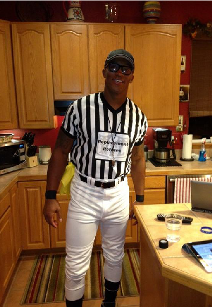 An NFL Player Dressed Up As a Replacement Referee For Halloween | Complex