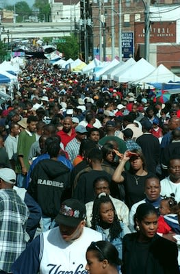 DISCUSSION THE ORAL HISTORY OF FREAKNIK.........