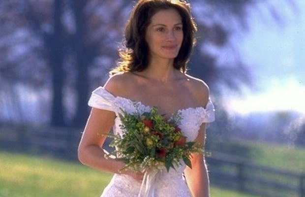 Julia Roberts in Runaway Bride - The 25 Hottest Brides in Movies | Complex