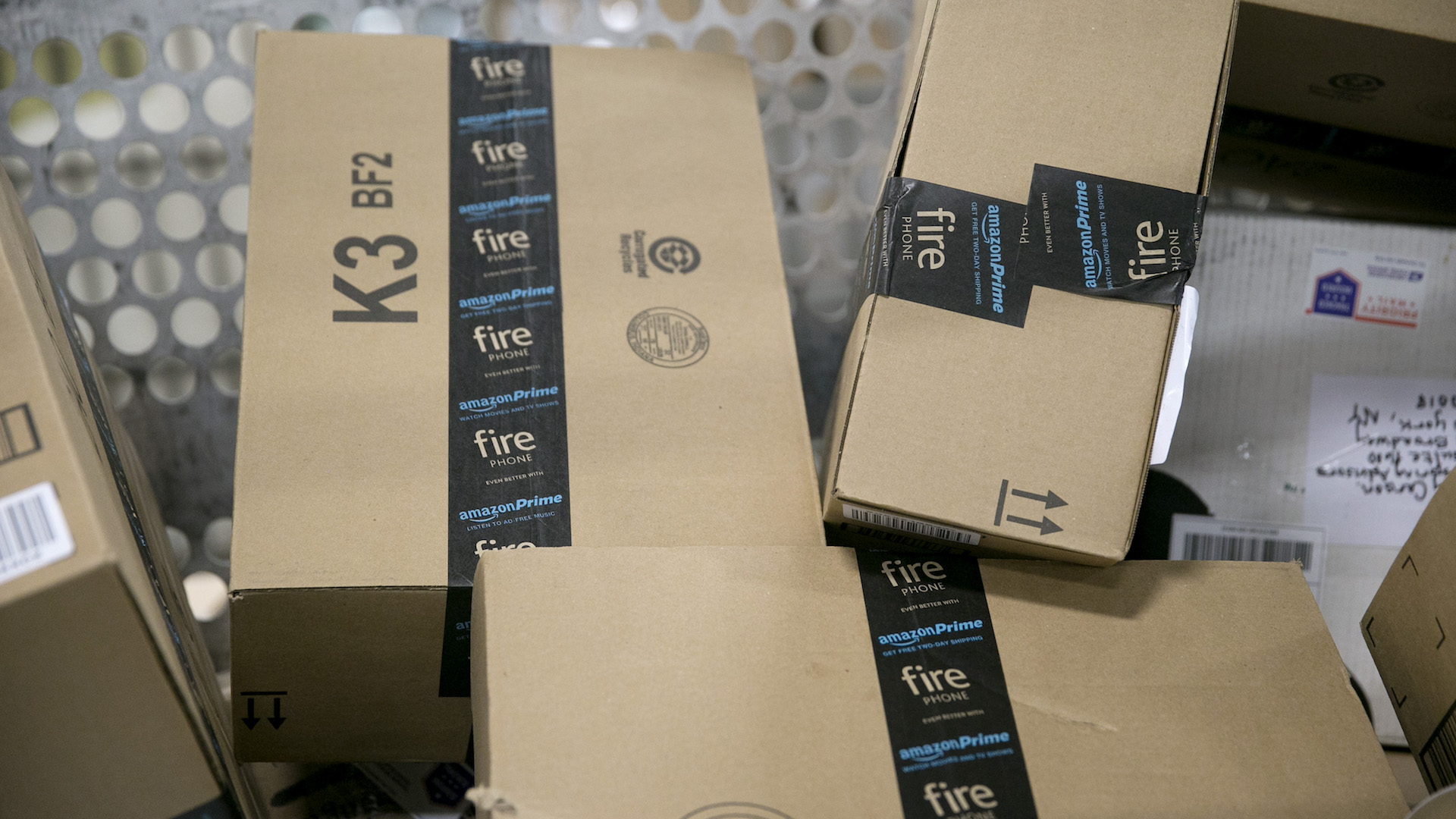 Washington Police Believe Fake Nurses are Stealing Packages from People ...