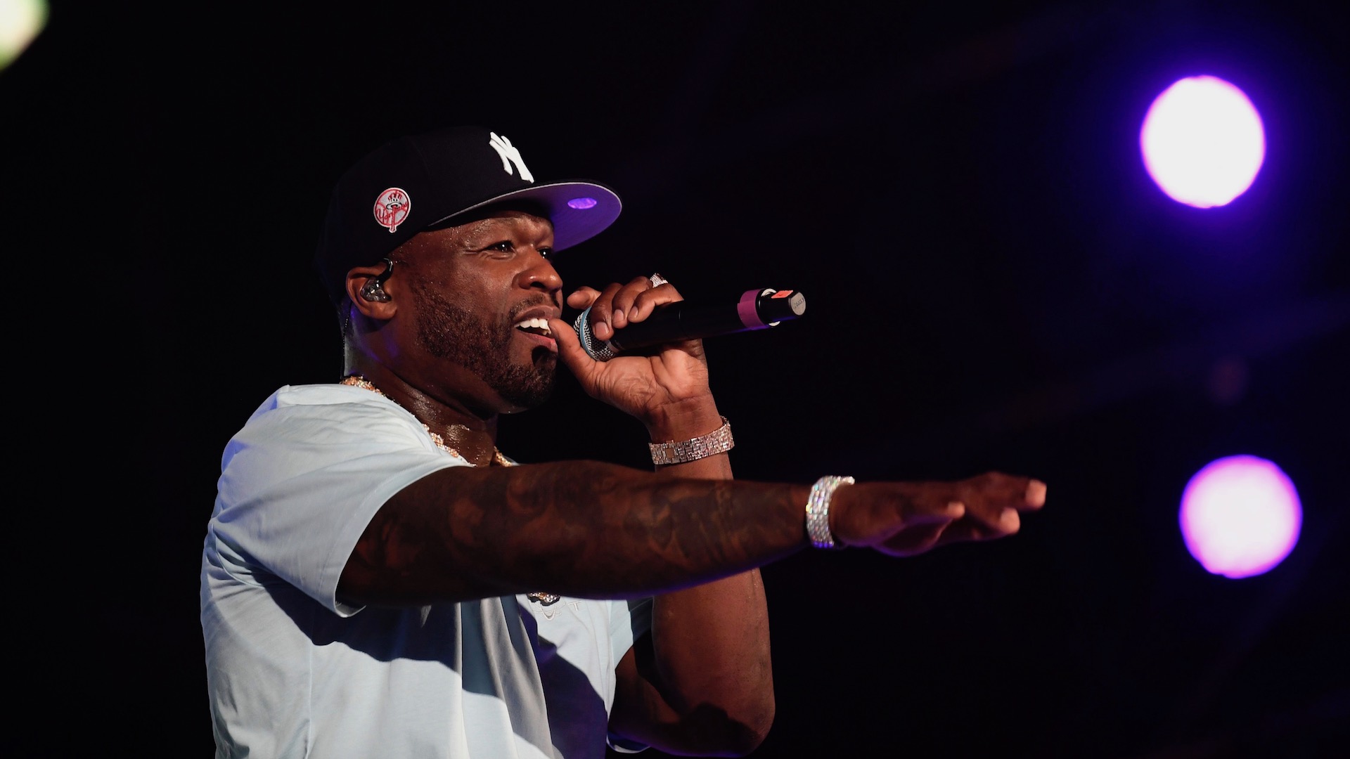 50 Cent Shares Thoughts On Hypocritical Rappers: 'How Do You Sign to a ...