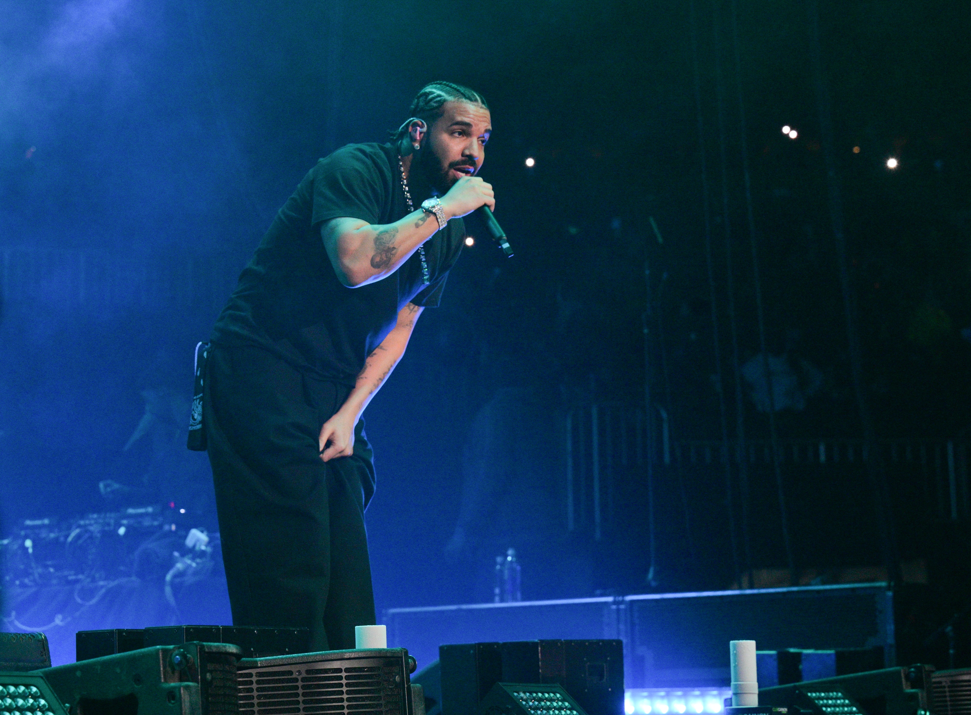 Watch Drake Gift Chanel Bag to Lucky Fan During Concert: 'It's Your ...