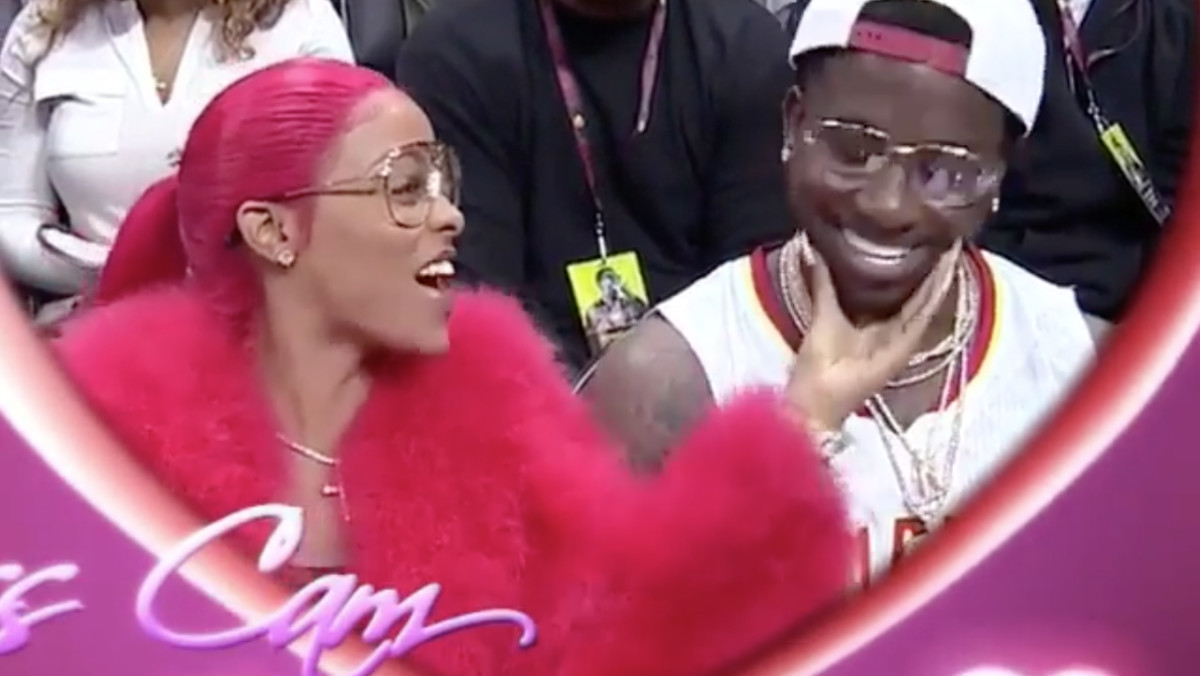 Watch Gucci Mane Propose to His Girlfriend During Kiss Cam at a Hawks ...