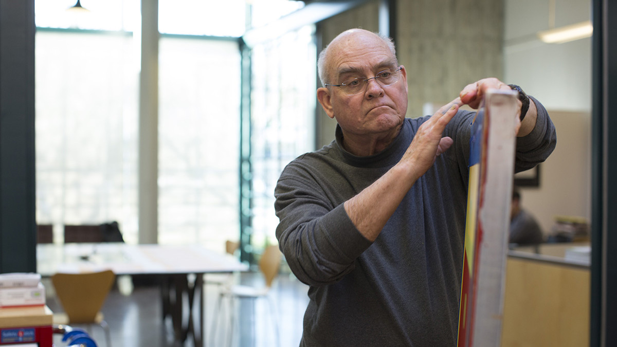 Shoe designer Peter Moore, creator of the Air Jordan 1, has passed away ...