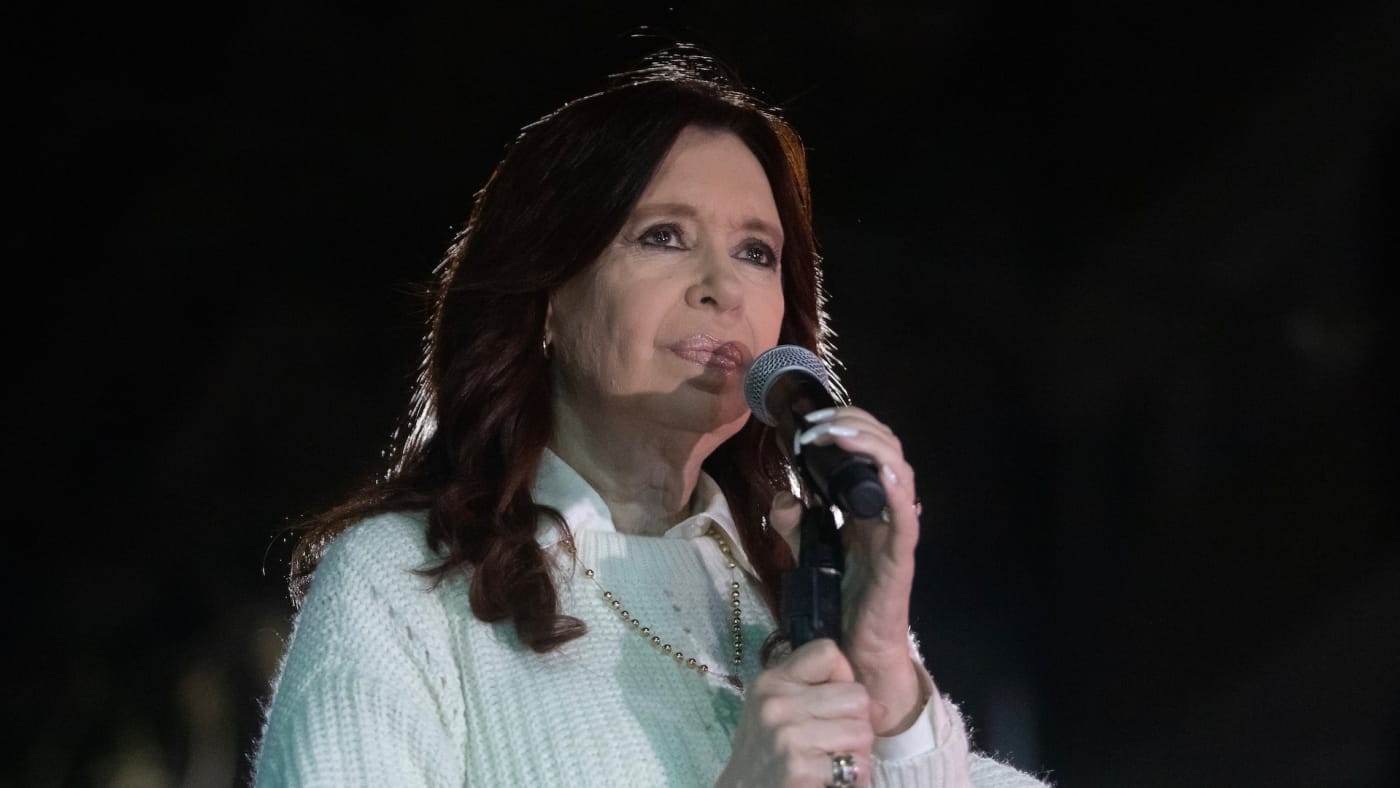 Argentine VP Escapes Assassination Attempt When Gun Apparently Misfired ...