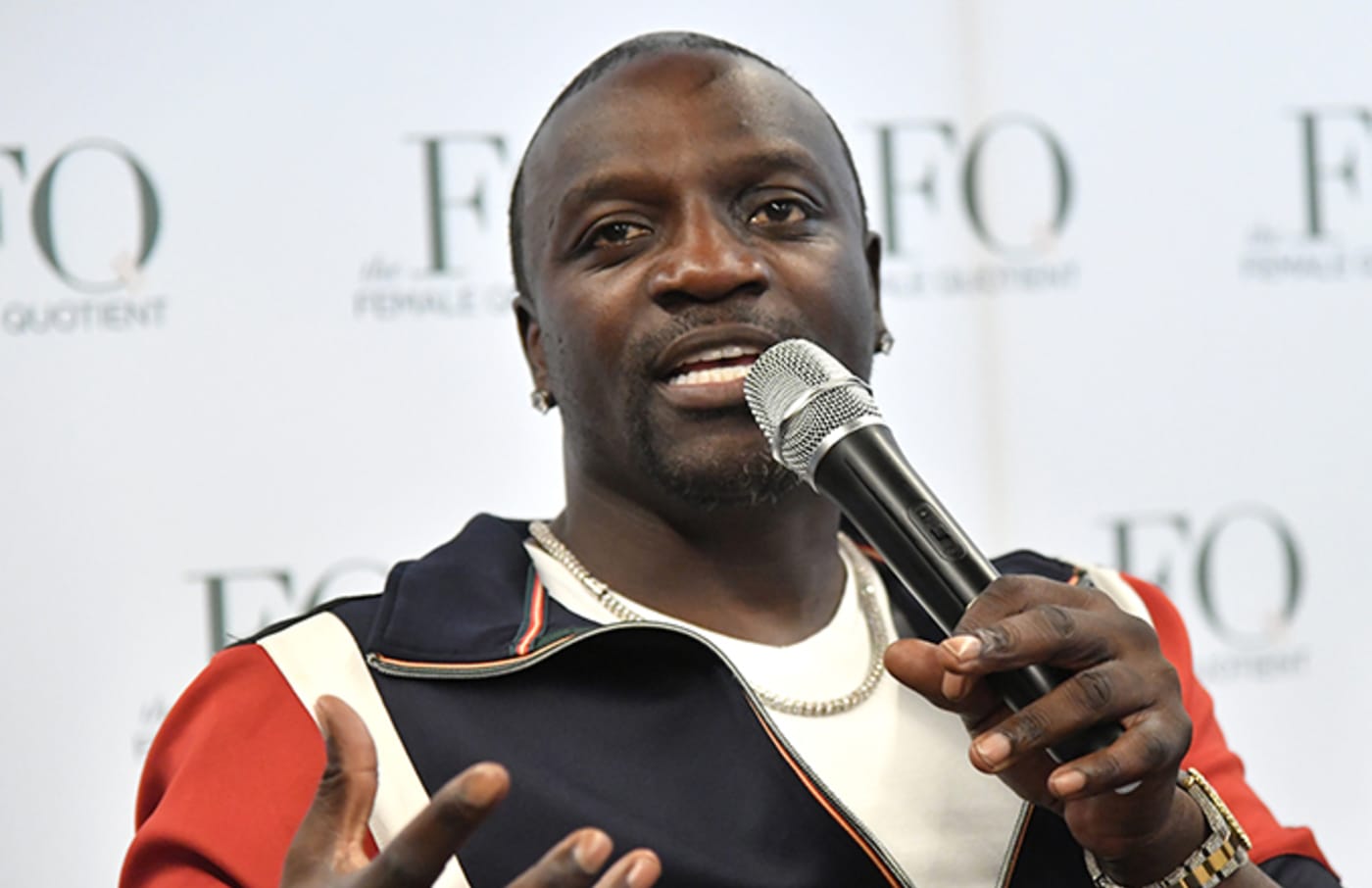 Akon Doesn’t Think Black Artists Should Turn Down the Super Bowl ...