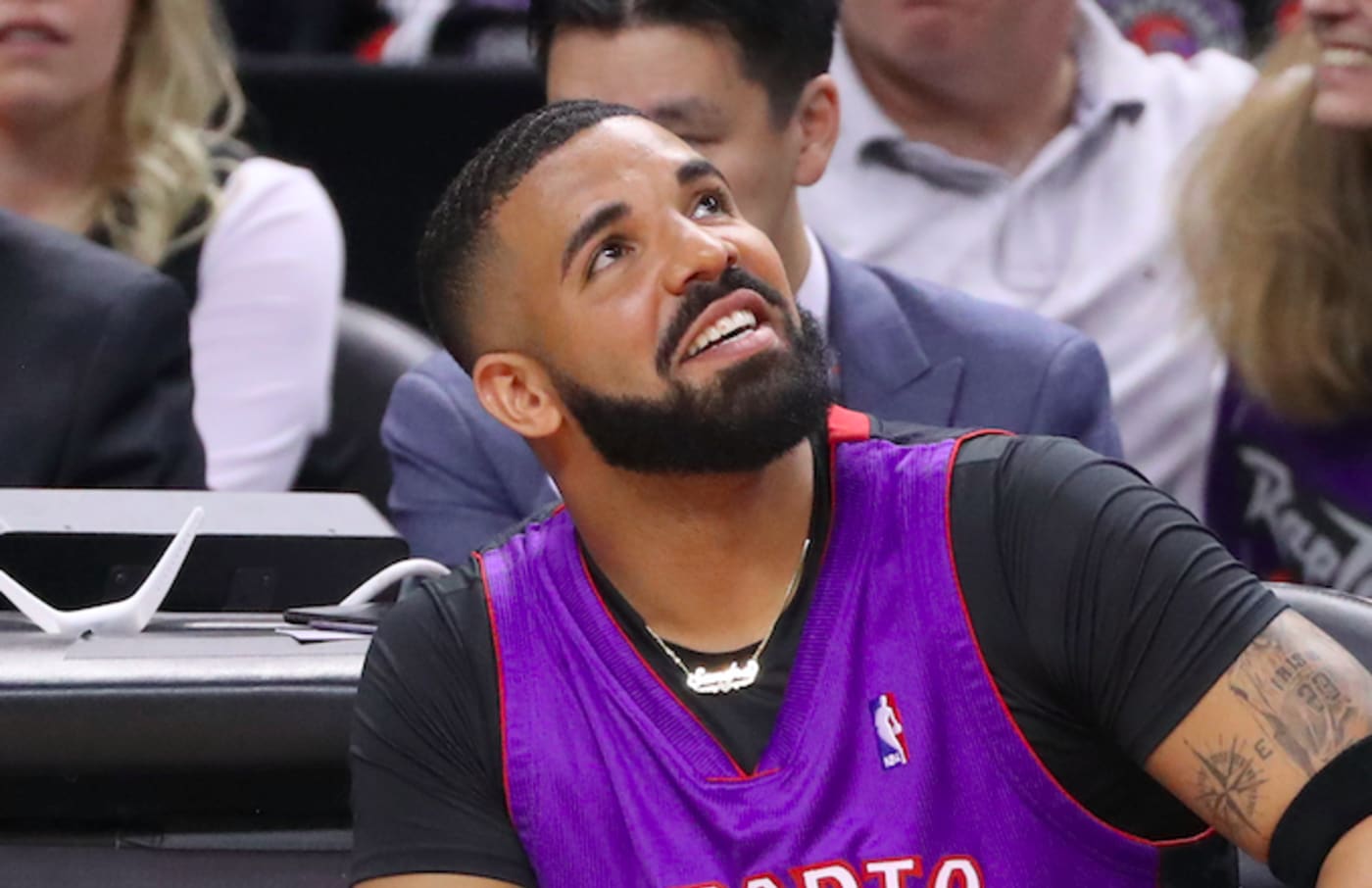 Drake Blesses Toronto Raptors With Custom NBA Championship Jackets ...