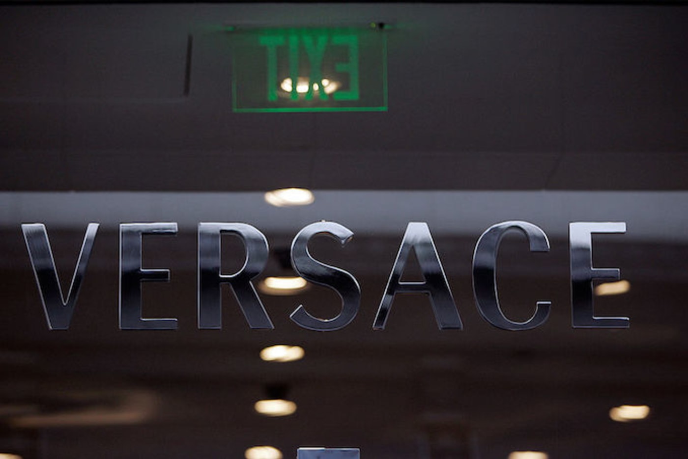 Versace Coach And Givenchy Apologize For T Shirts That Undermine