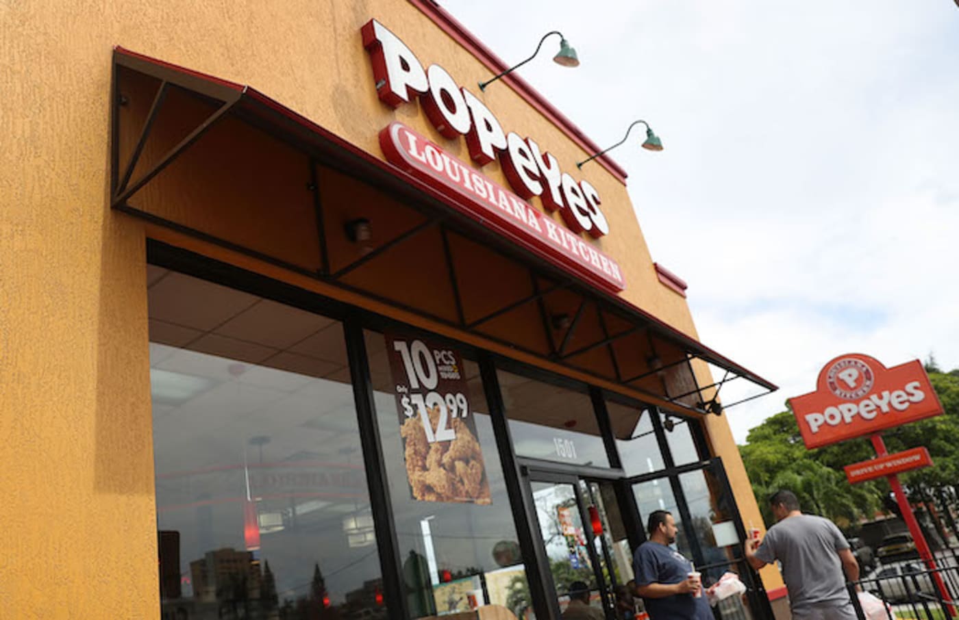 Popeyes Says Its Popular Chicken Sandwiches Will Be Sold Out by the End ...